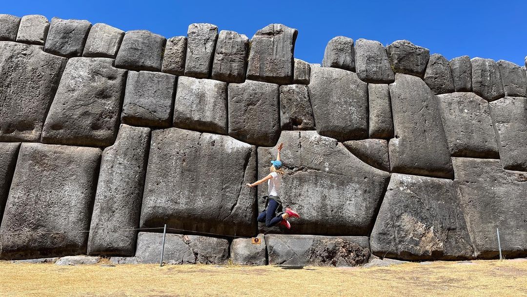 Blog | Sacsayhuamán "Satisfied Falcon" | Peru Vip Travel